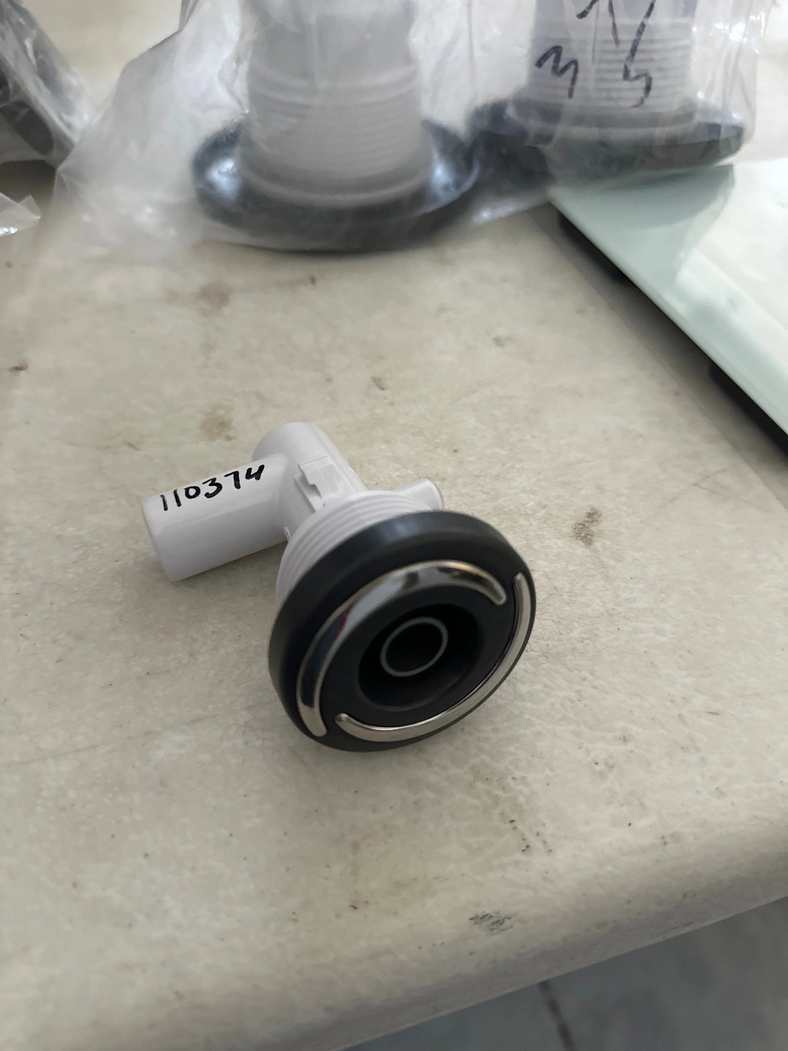 JET, 200, DIR, GRAPHITE W-SS, HALO PRO-LOC – LA Pool & Spas